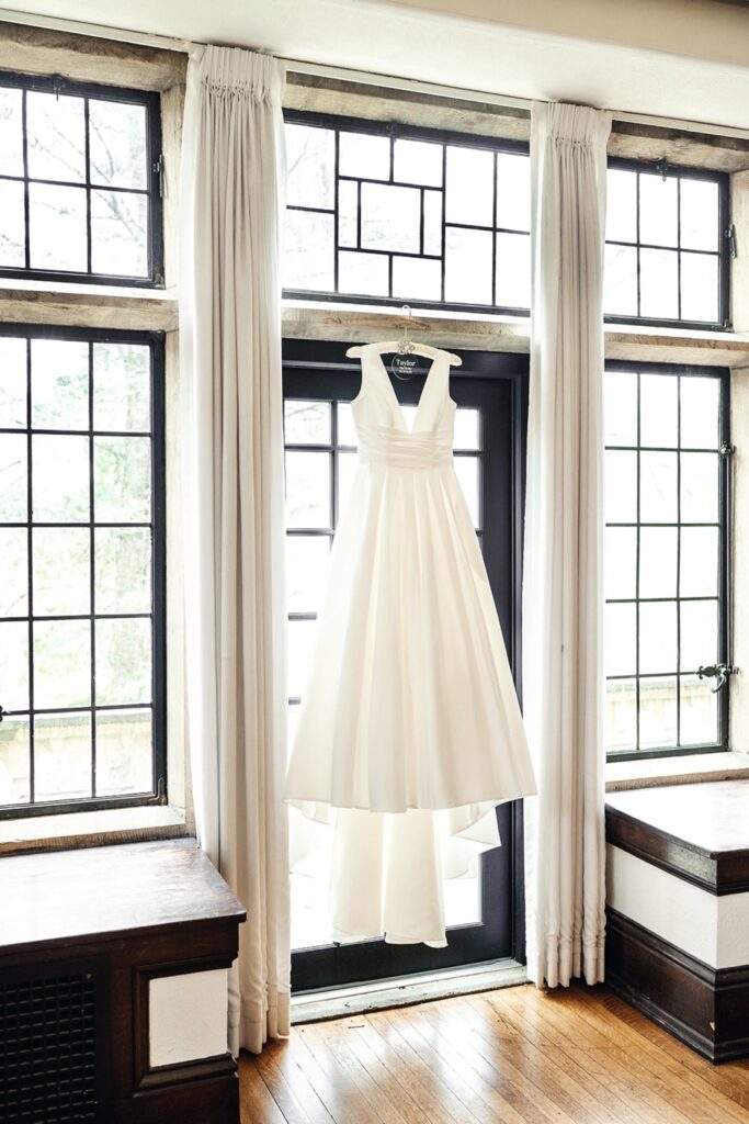 Parque Ridley Creek Wedding in Glen Mills, PA | Taylor + Cade